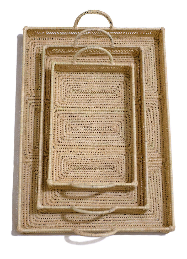 Medium Handcrafted Raffia Serving Tray – ATELIER MAYER
