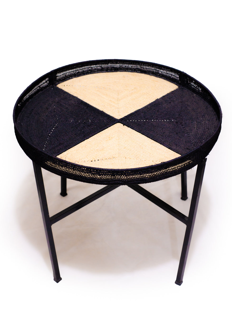 Large Handcrafted Raffia Round Tray Table – ATELIER MAYER